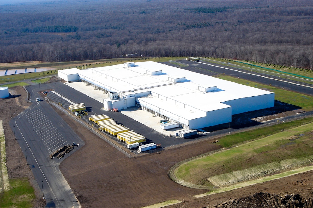 Temperature-Controlled Warehousing & Logistics From: Americold ...