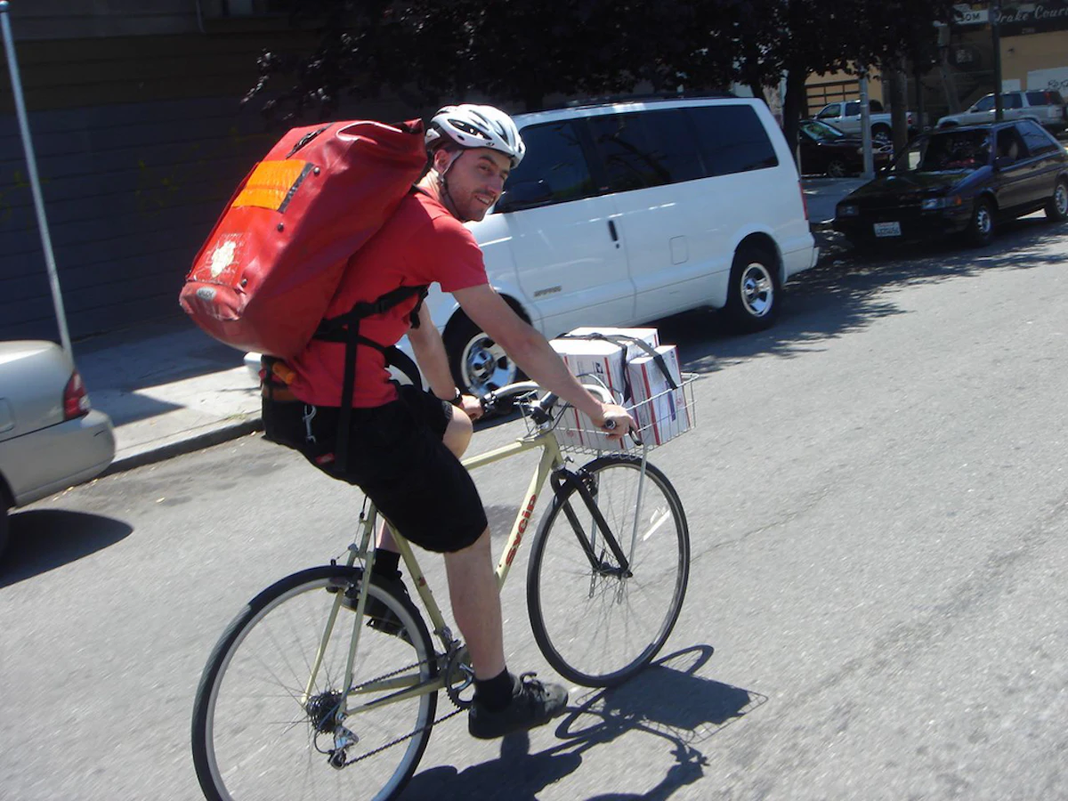 Brooklyn, N.Y. Whole Foods Makes Bicycle Deliveries | Food Logistics