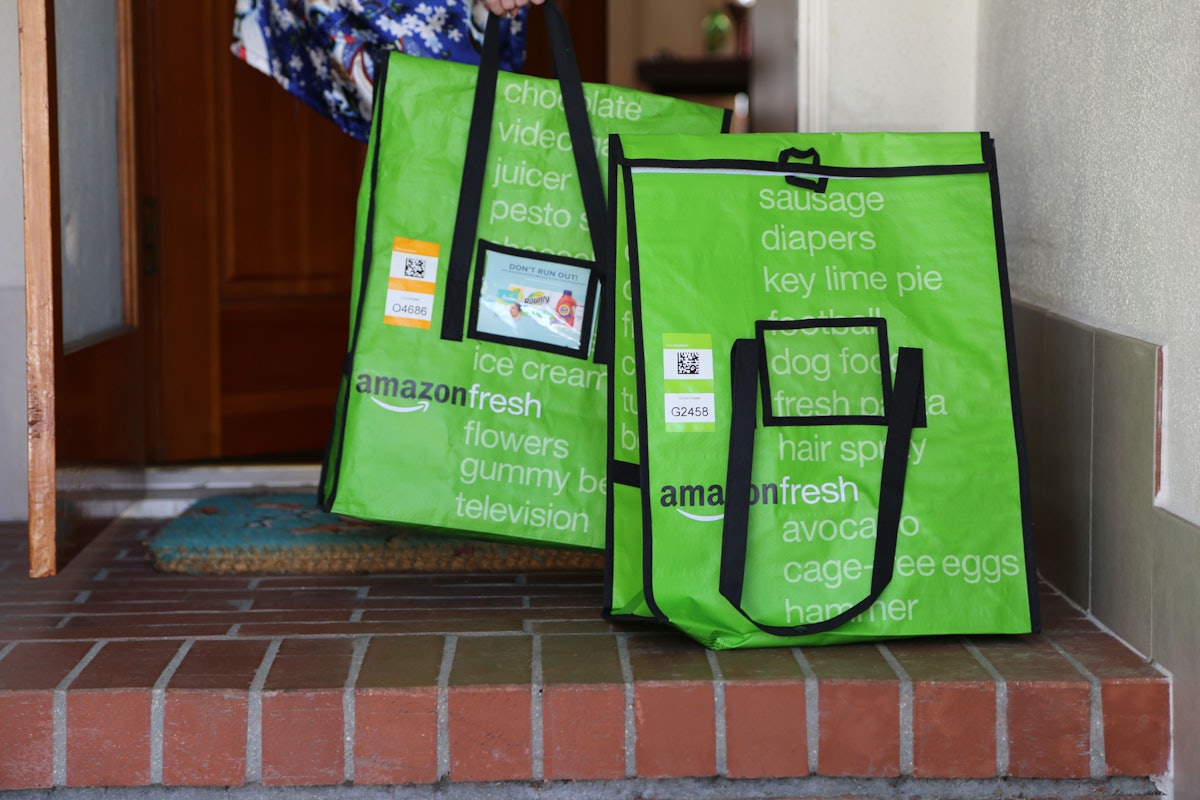 AmazonFresh Grocery Delivery Ends Service in Select Areas | Food Logistics