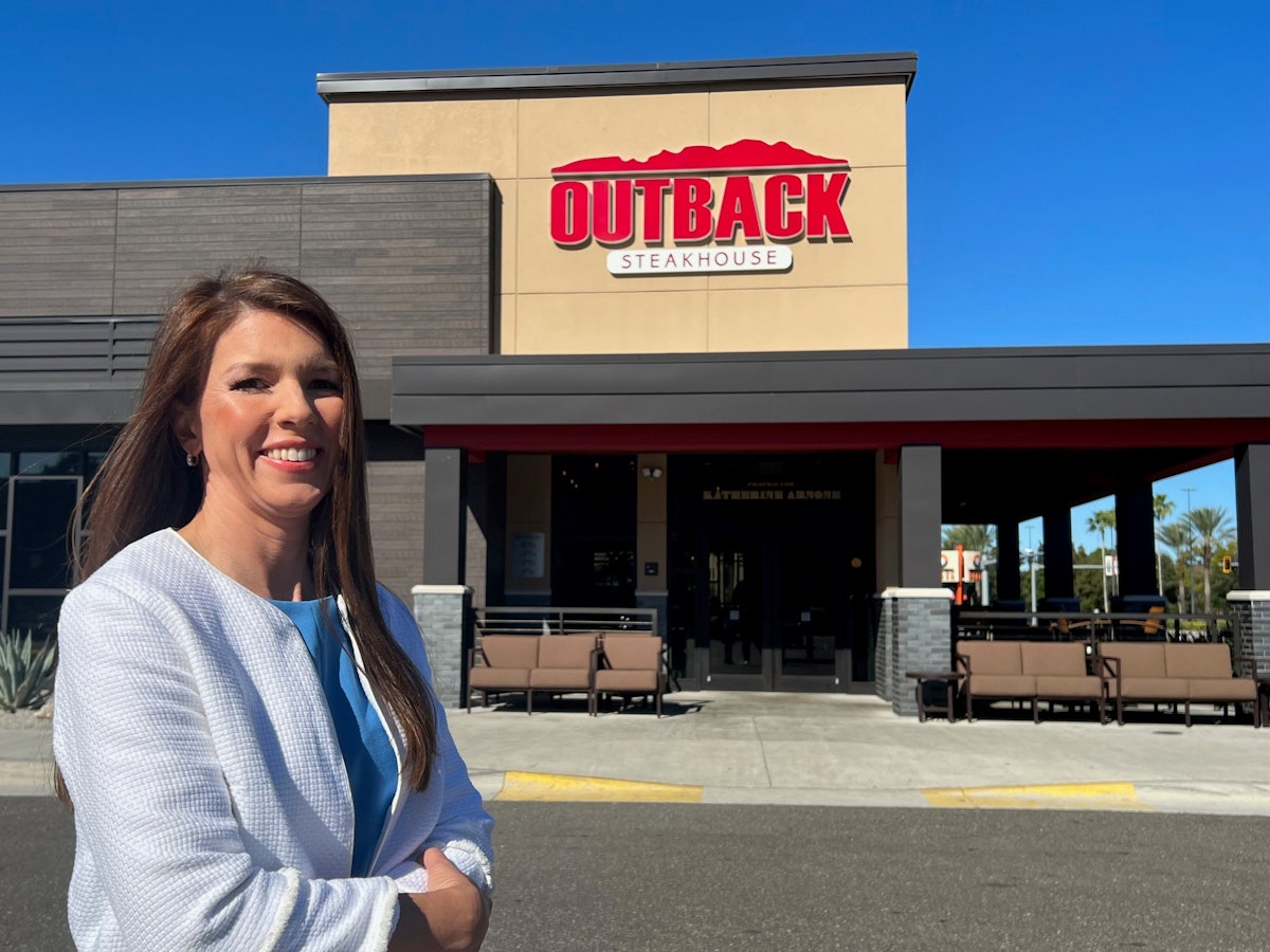 2022 Rock Stars of the Supply Chain: How Bloomin’ Brands’ Lindy Miller ...