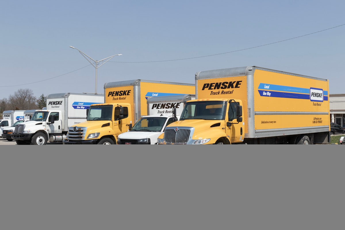 Penske, Hitachi Launch Electric Truck Charging Pilot | Food Logistics